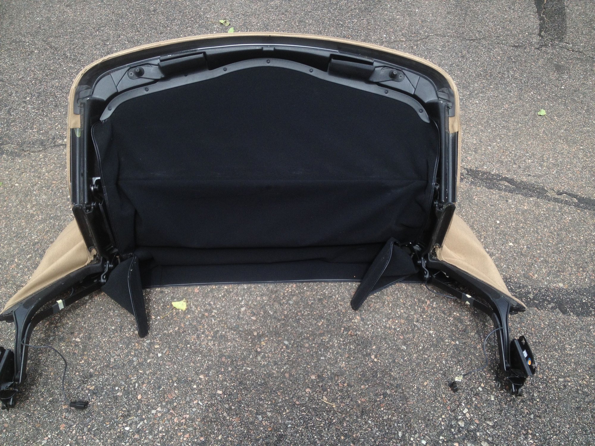 FS (For Sale) OEM 94 tan Haartz cloth with frame and glass rear window ...