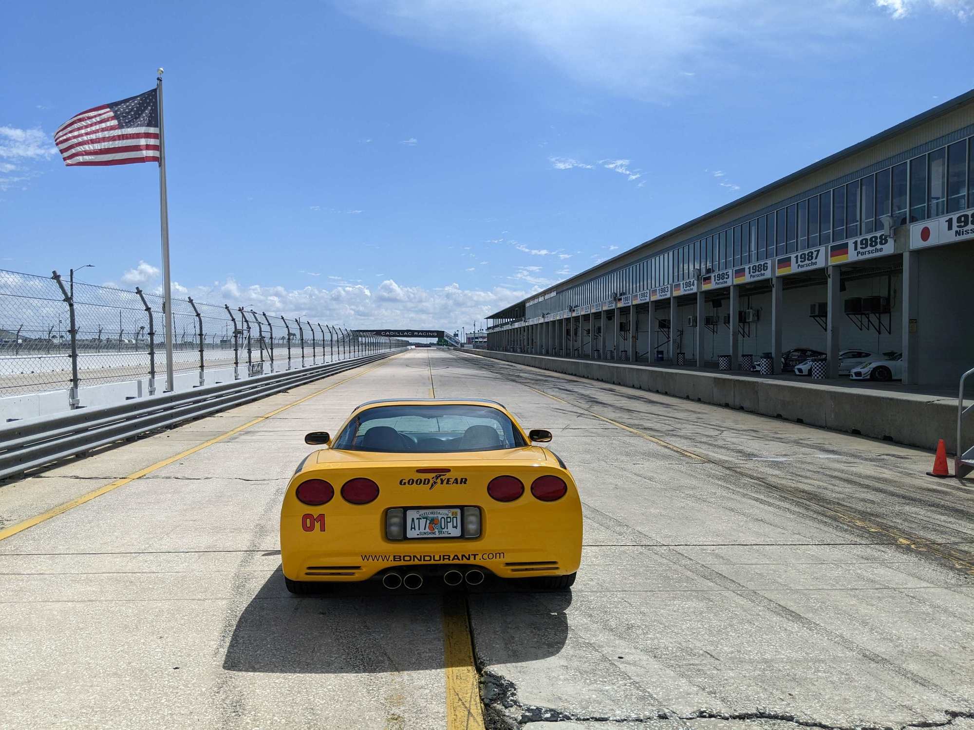 Picture Request: Millenium Yellow C5's:) - Page 7 - CorvetteForum ...