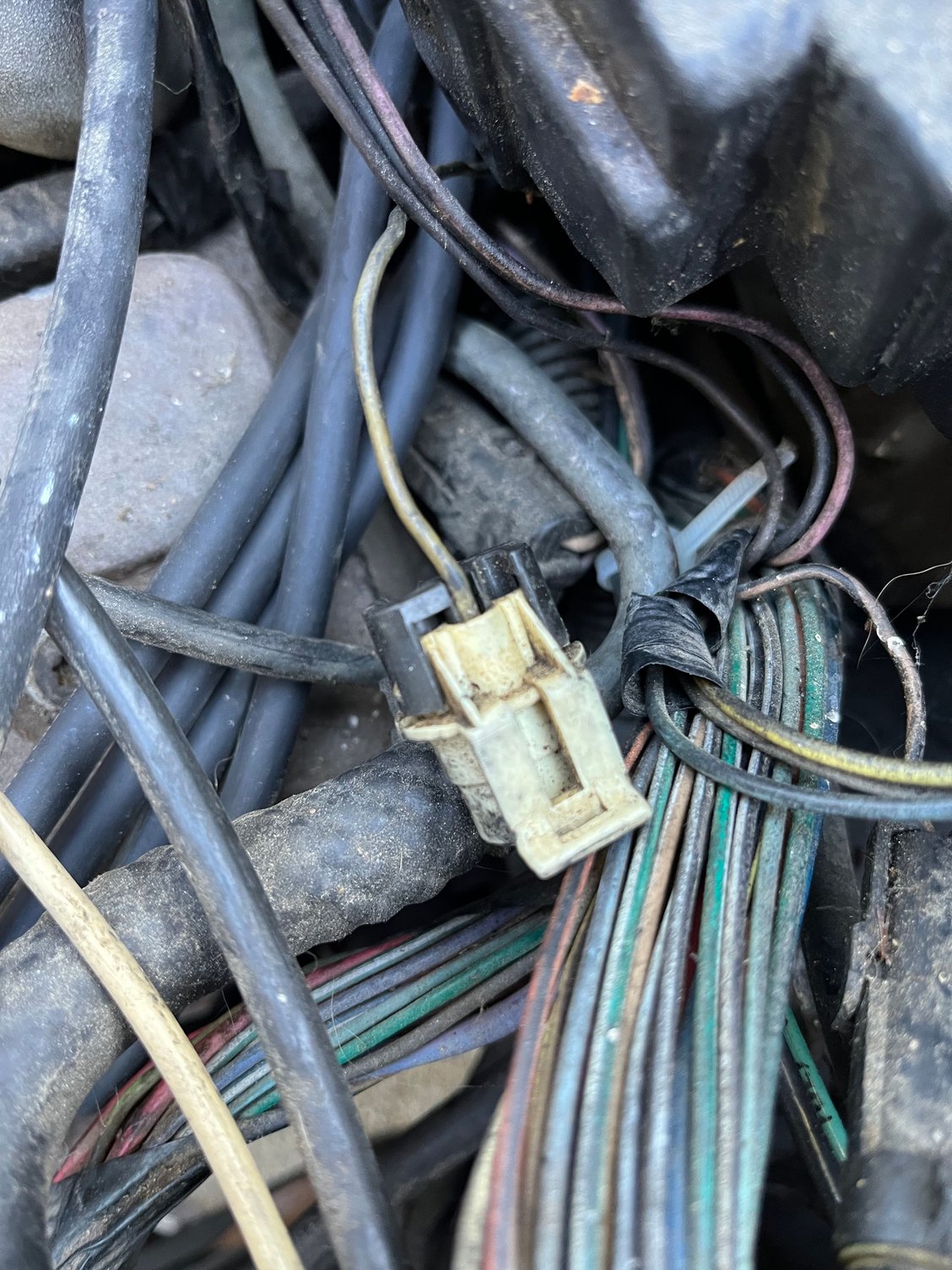 C4 wire connector - CorvetteForum - Chevrolet Corvette Forum Discussion