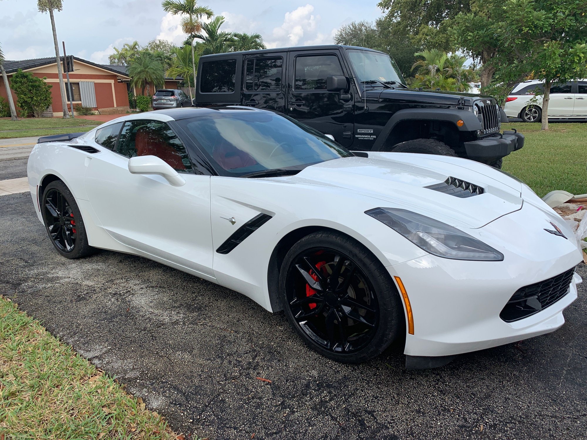 FS (For Sale) 2014 C7 Corvette coupe, white body, red interior, MIAMI ...