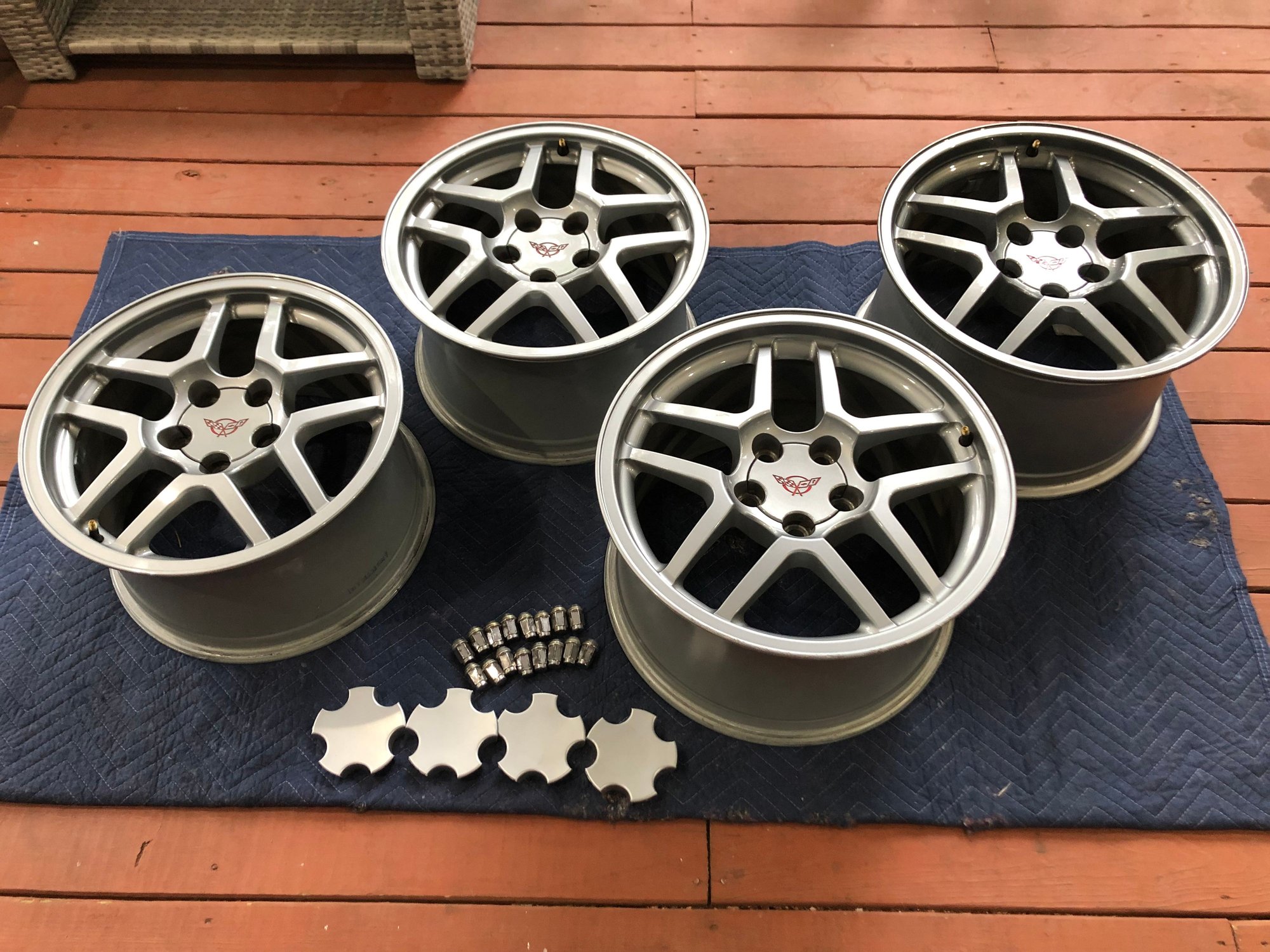 FS (For Sale) OEM Z06 Speedline wheel set (2) 17x9.5 (2) 18x10.5 ...