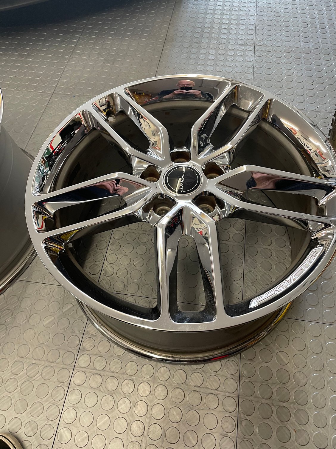 FS (For Sale) C7 OEM Z51 Chrome Wheels - CorvetteForum - Chevrolet ...
