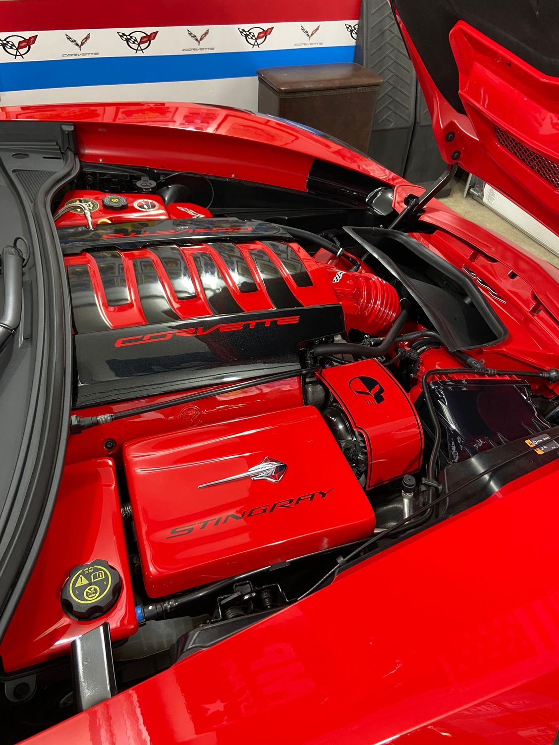 Painted Plenum Cover - CorvetteForum - Chevrolet Corvette Forum Discussion