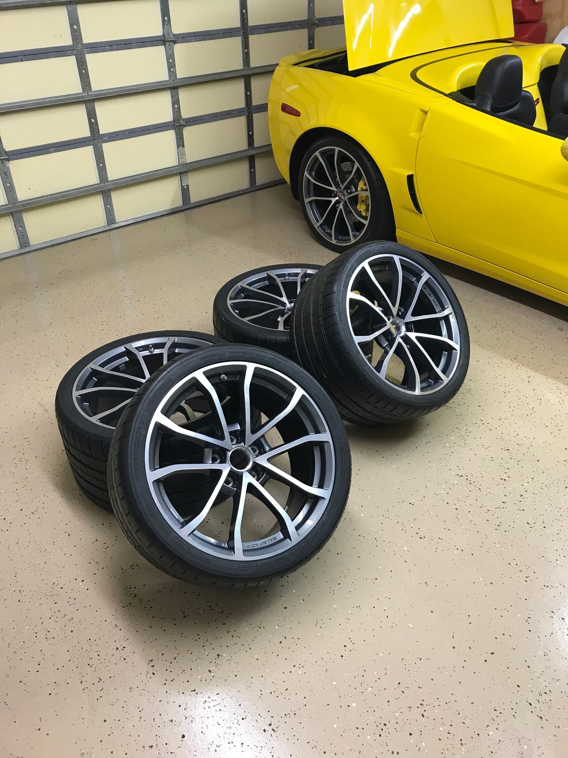 FS (For Sale) SELLING C6-C7 cup rims and tires- 5K - CorvetteForum ...