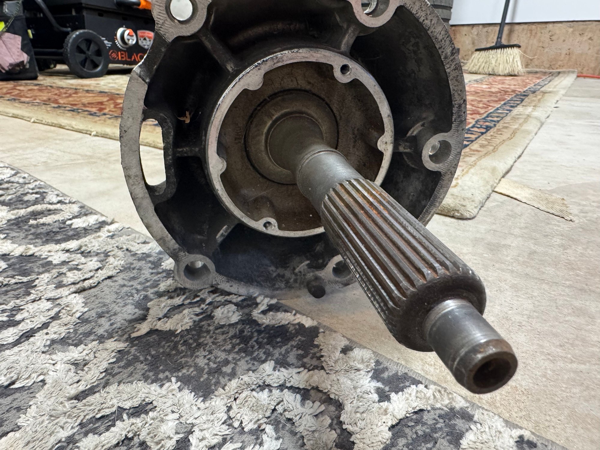 FS (For Sale) T56 Torque tube from 06 Z06 needs rebuild FREE ...