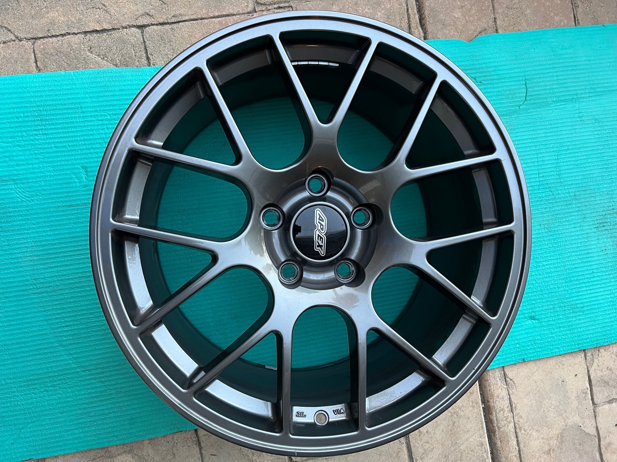 FS (For Sale) Apex EC-7 (4) wheel set in Anthracite, Corvette narrowbody C7/C6, and C5 fitment ...