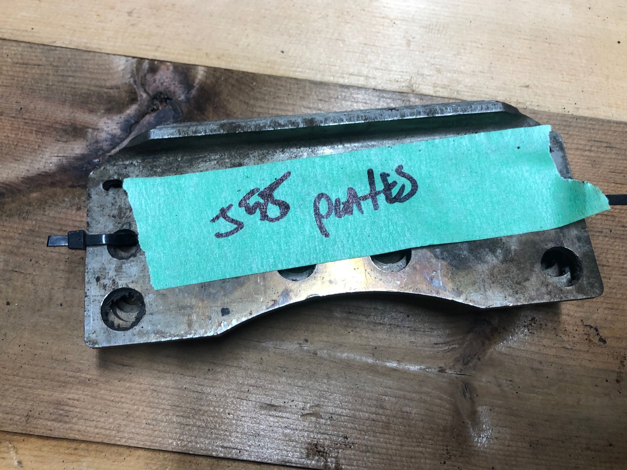 FS (For Sale) Original J56 Inconel "twin pin" brake pad backing plates ...