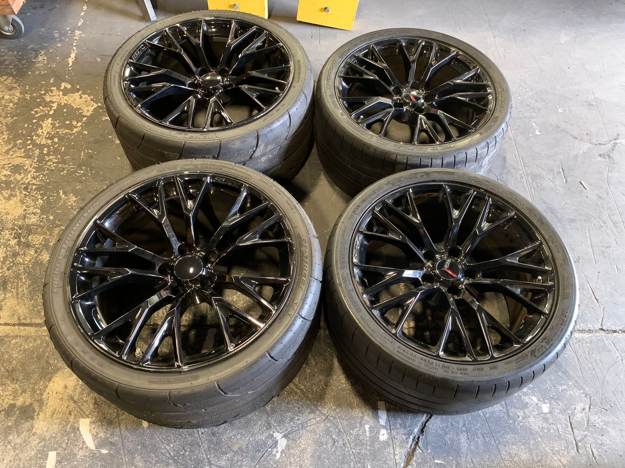 FS (For Sale) 2016 OEM GM C7 Z06 Wheels/Tires Rear MT Drag radials ...