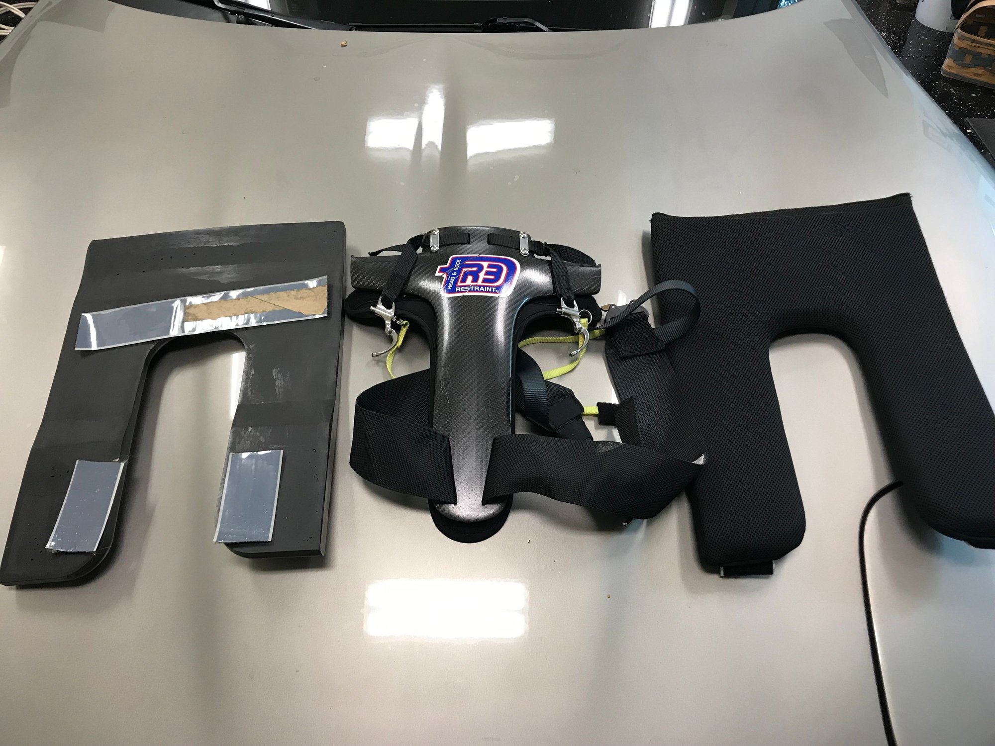R3 Carbon Fiber Head & Neck Restraint - CorvetteForum - Chevrolet ...