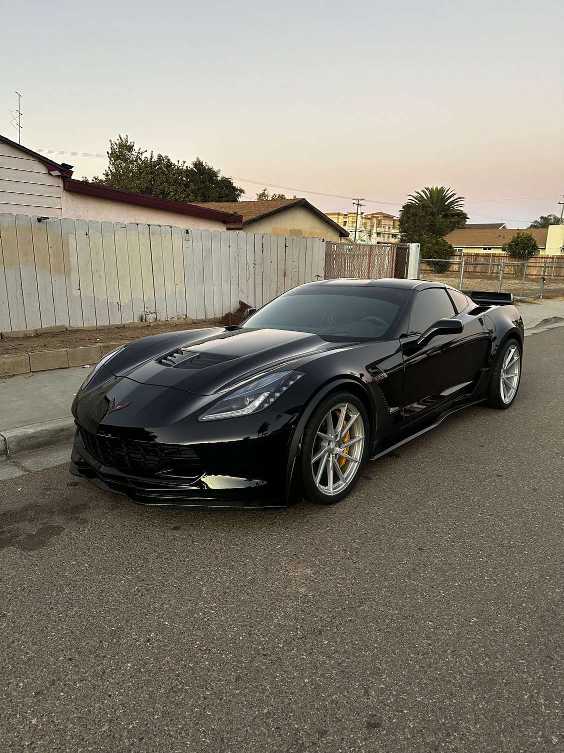 Rear bumper/front lip misalignment. Won’t push in. Normal? Broken clips ...