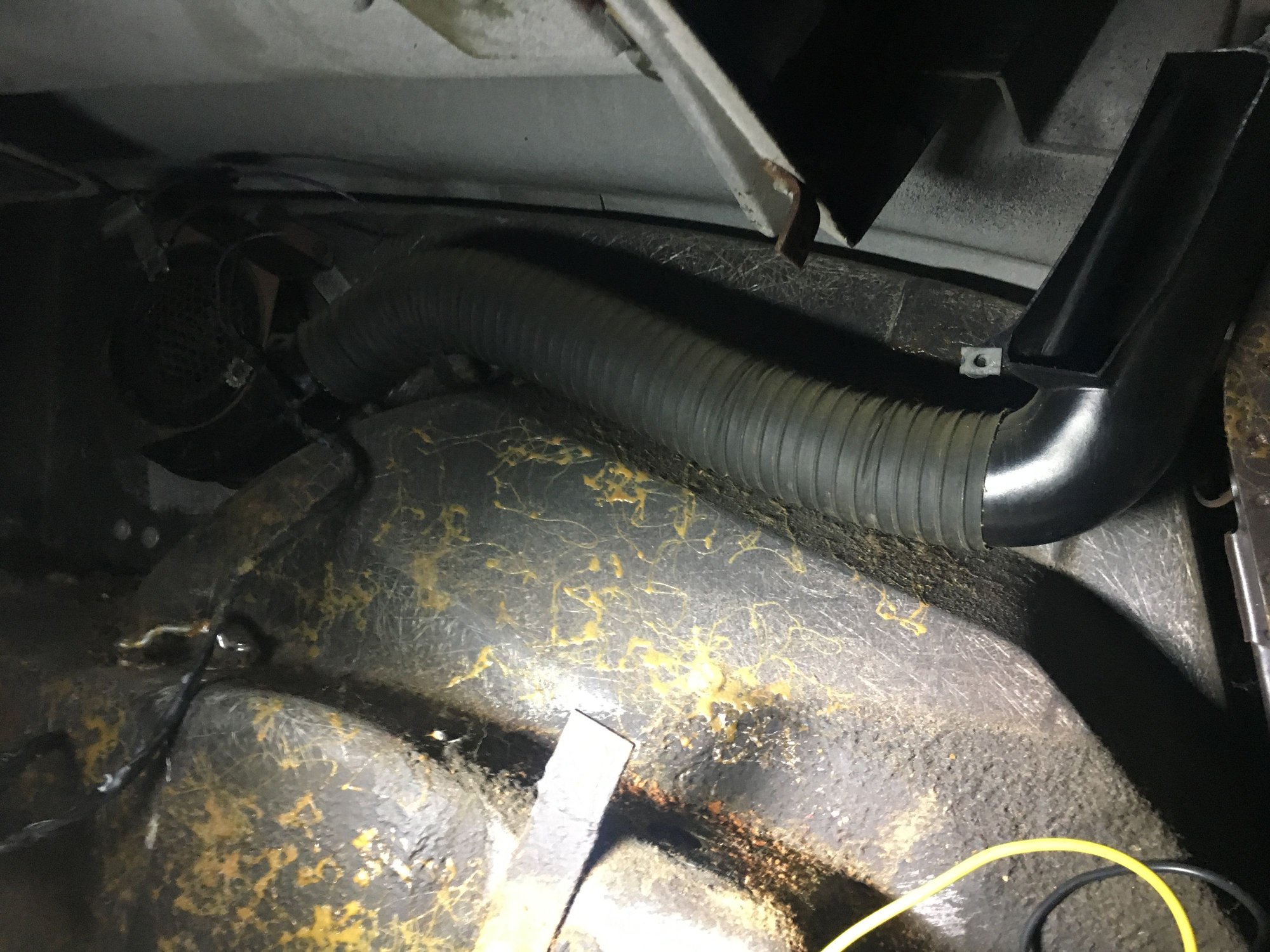 1974 Rear Vent Motor and Duct Vent - CorvetteForum - Chevrolet Corvette ...