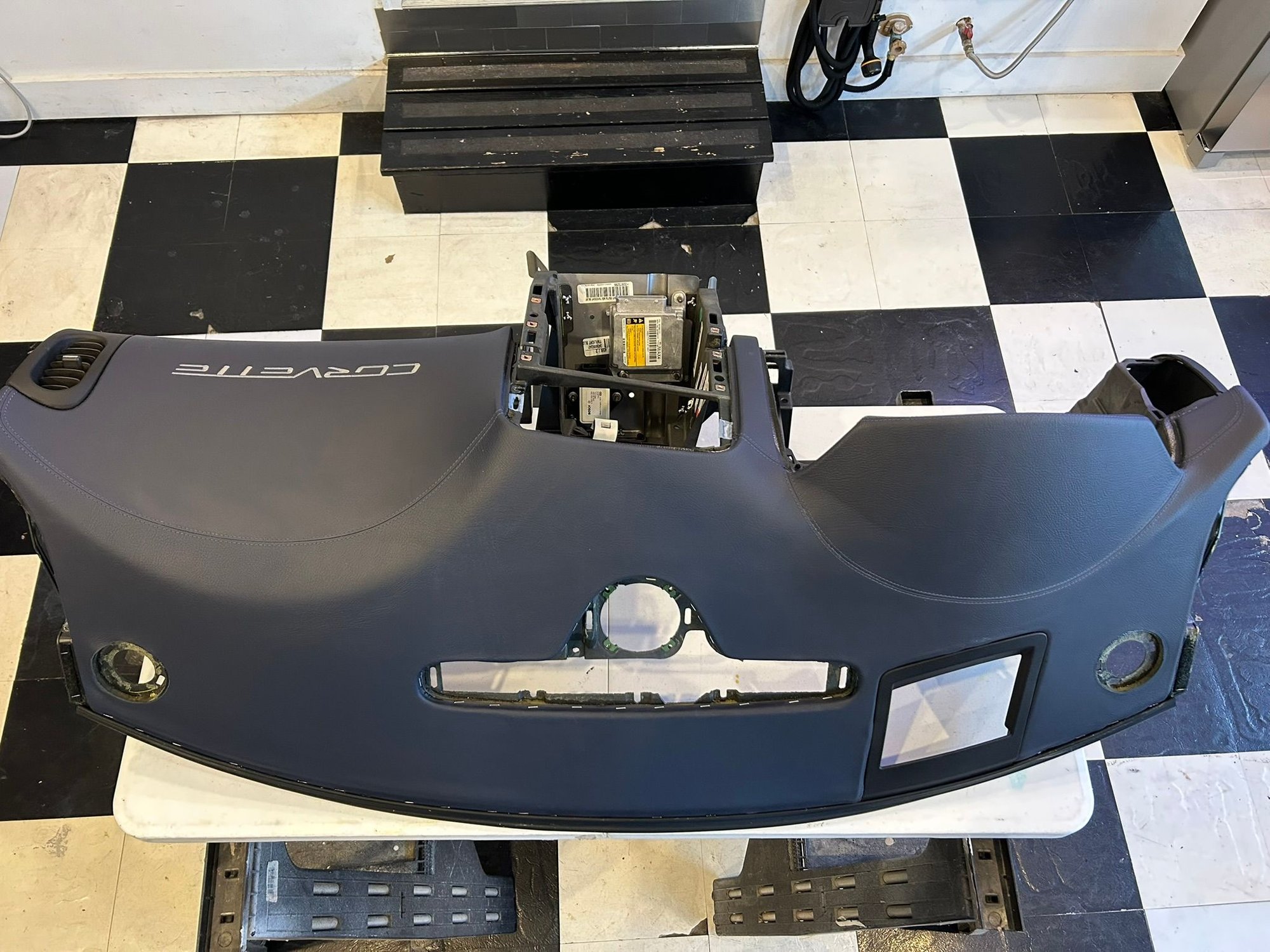 Leather dash delamination - Page 2 - CorvetteForum - Chevrolet Corvette ...