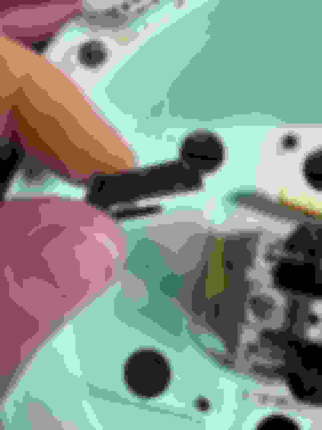 Odometer wheel “retainer clips” orientation? - CorvetteForum ...