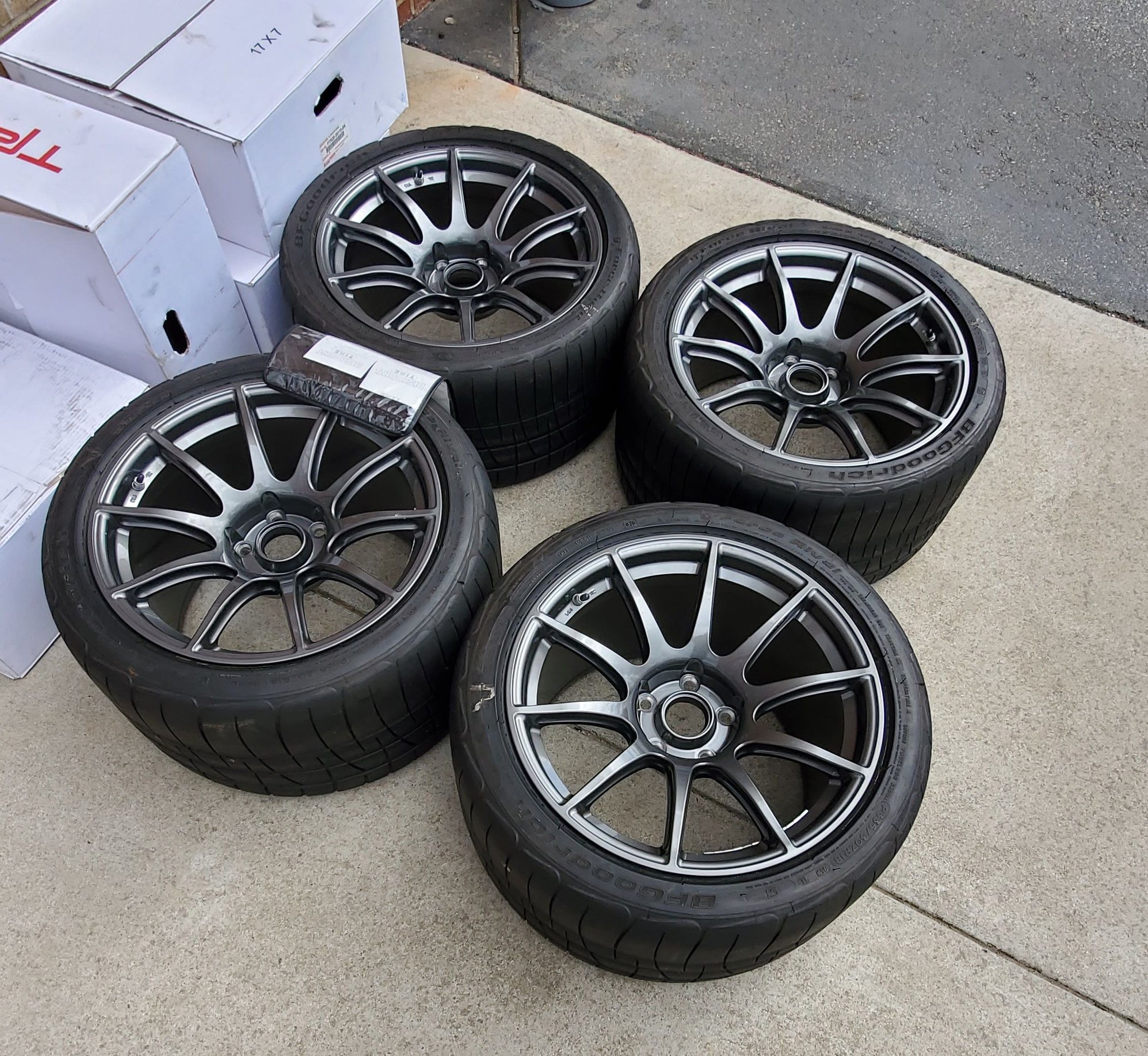 FS (For Sale) Apex SM-10 18x11 et 38 front pair widebody ...