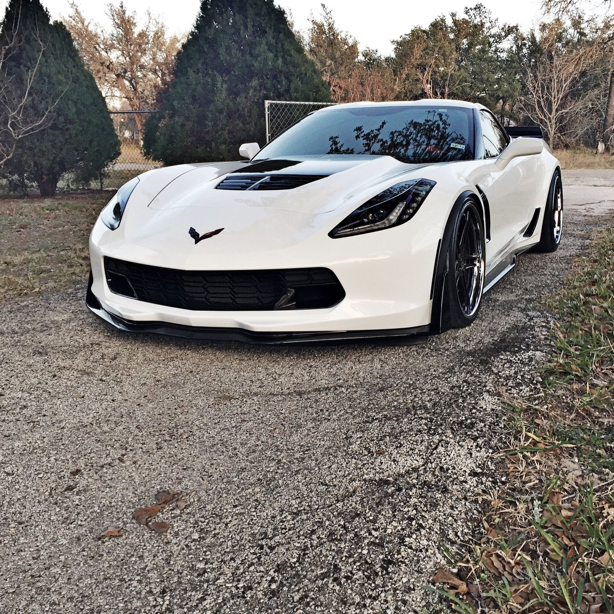 C7 Z06 with 20x10.5 front and 20x13 rear wheel setup - CorvetteForum ...