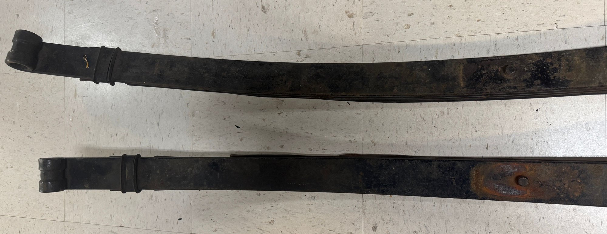 FS (For Sale) C1 Leaf spring set w/ rebuild kit - CorvetteForum ...