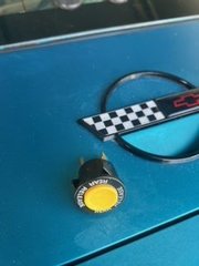 FS (For Sale) C4 Console Rear Hatch Switch $20 shipped - CorvetteForum ...