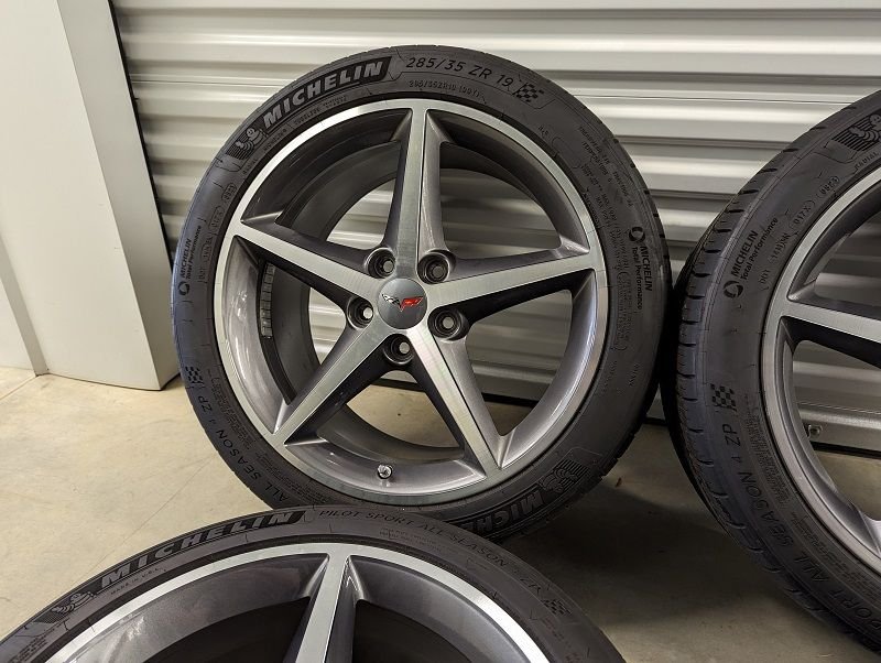 FS (For Sale) C6 Base Starfish Wheels with New Michelin Tires ...