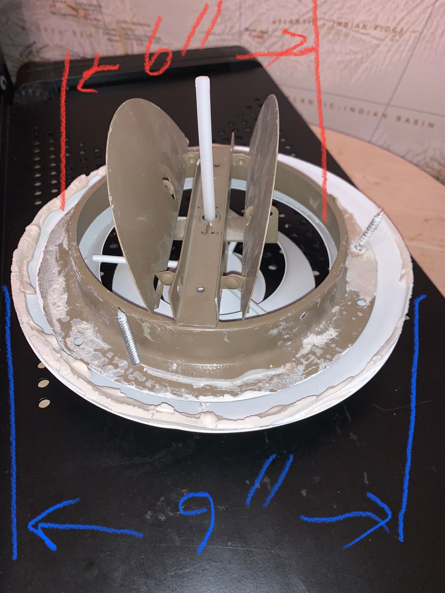 Reinstalling Ceiling Diffuser - The Right Way? - DoItYourself.com ...