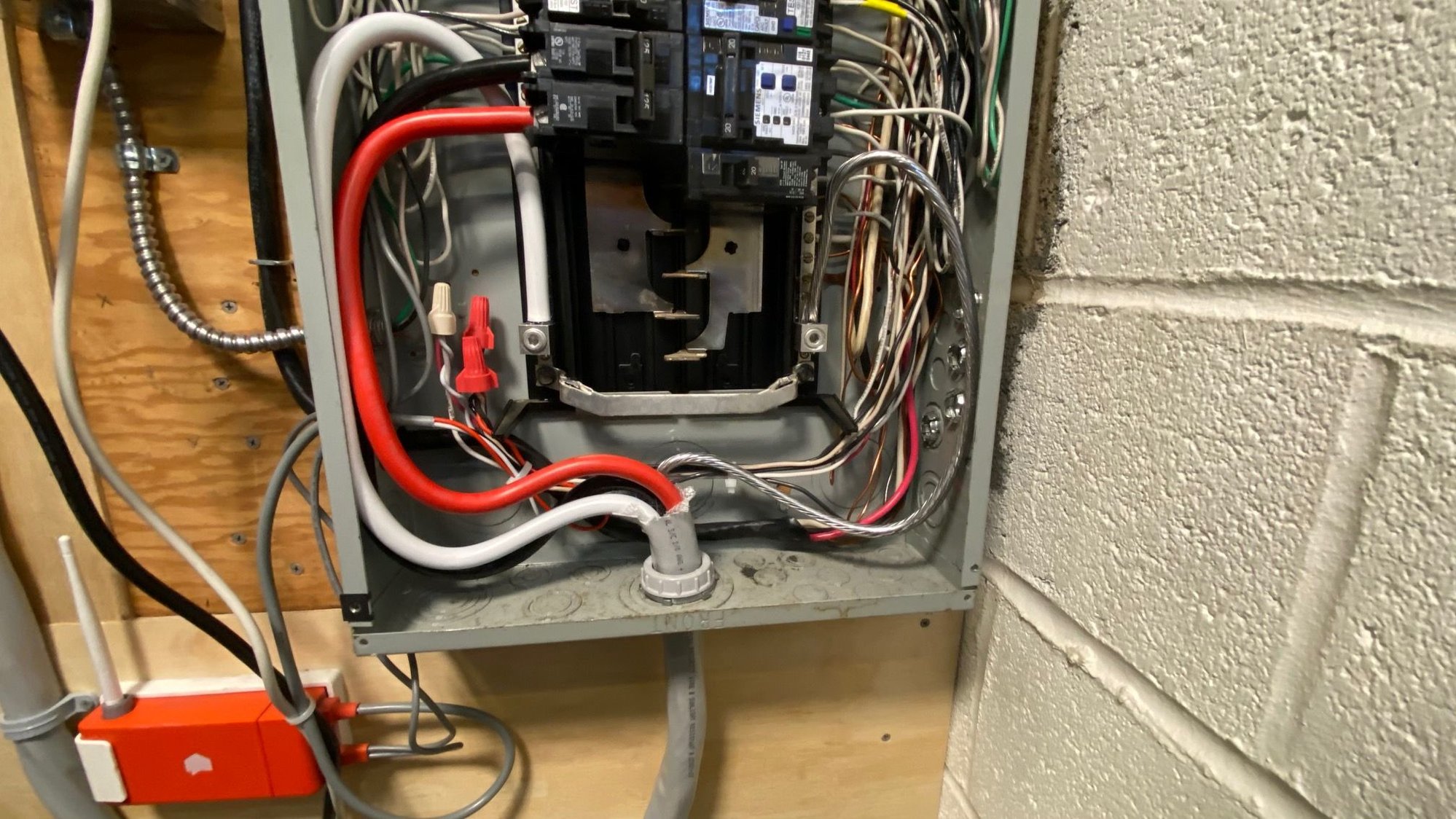 SER cable vs Conduit - Indoor subpanel ampacity/temperature questions ...
