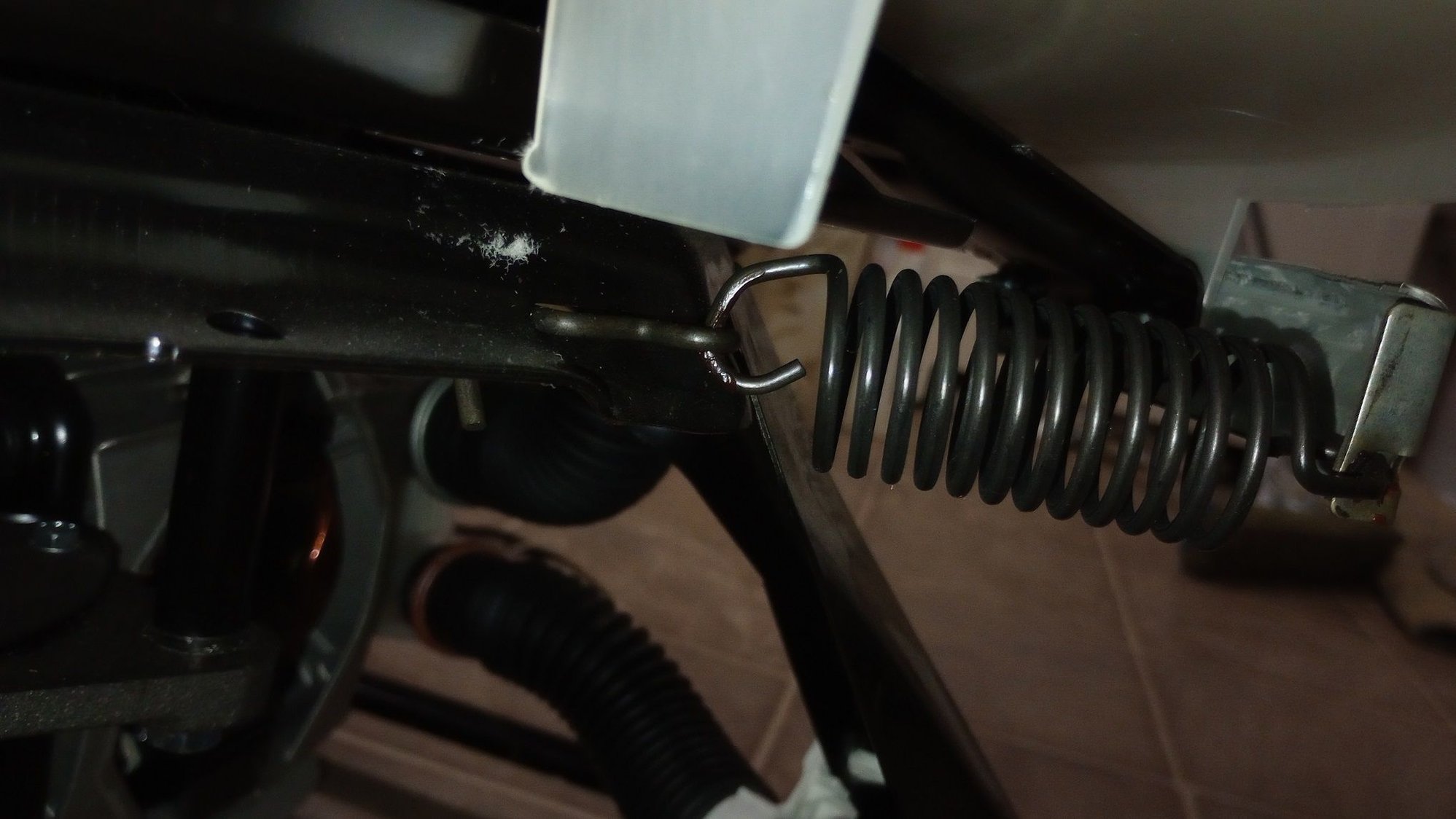 Basic admiral washing machine banging, shaking, moving. - DoItYourself ...