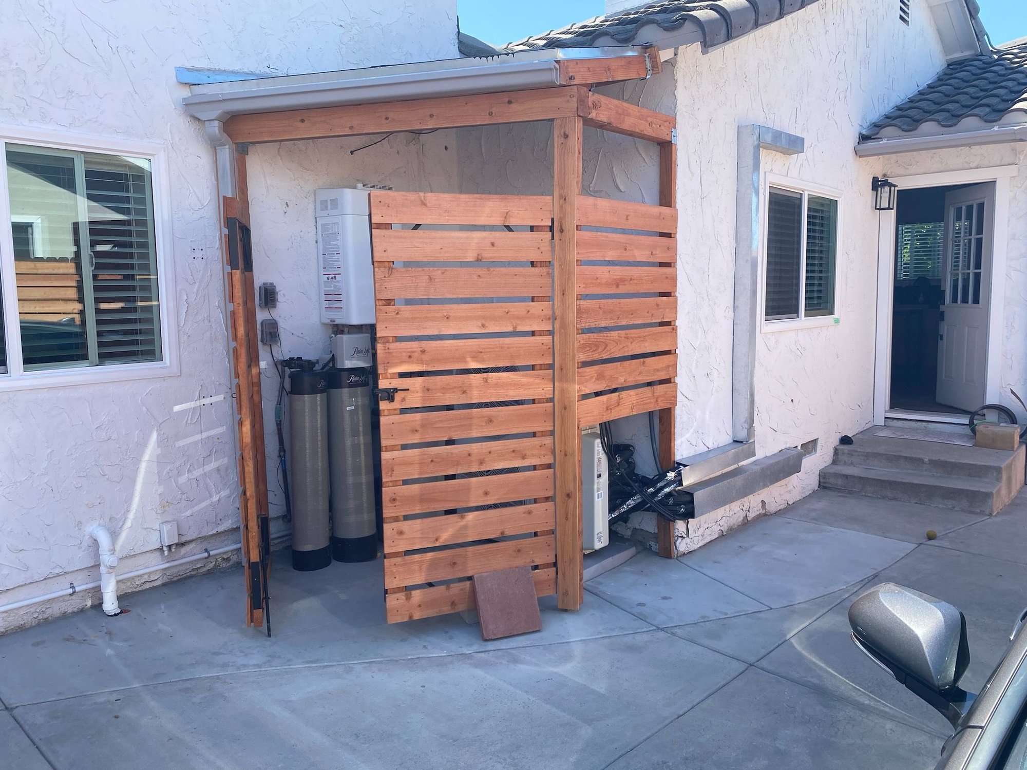 Minimum air flow around the compressor - DoItYourself.com Community Forums