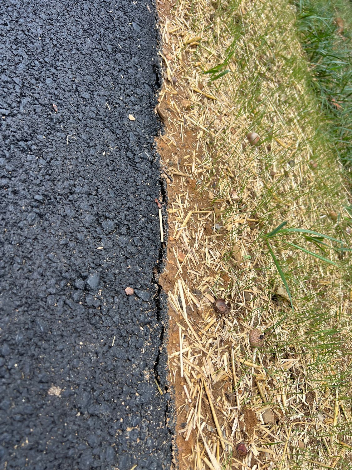 Edges of asphalt pulling away on new driveway - DoItYourself.com ...