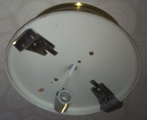 Need help repairing and replacing a broken screw shell on a lamp socket ...