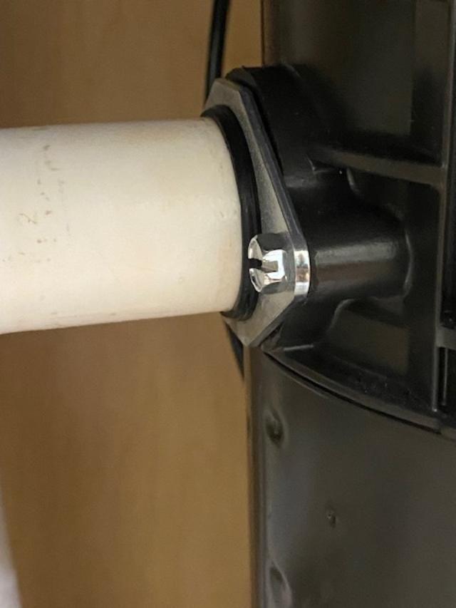 Garbage disposal leaking at the inlet pipe - DoItYourself.com Community ...