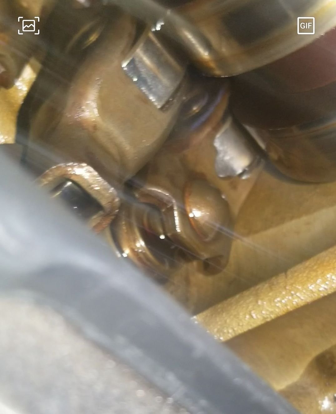 Bad rocker arm and low on power? Replace camshaft? - Ford F150 Forum ...
