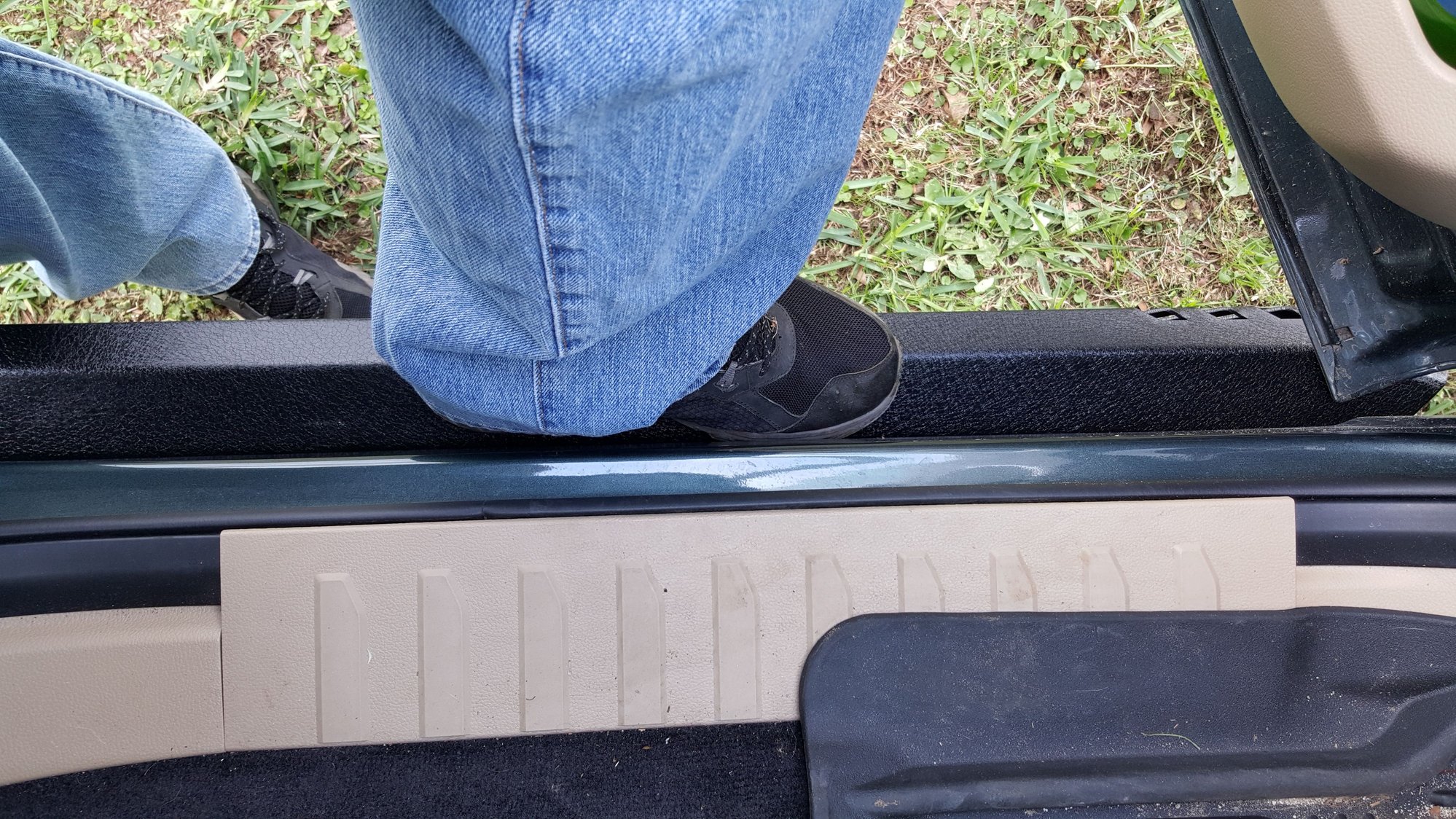 2015 F-150: Lund Rock Rail Hardware - Ford F150 Forum - Community of ...