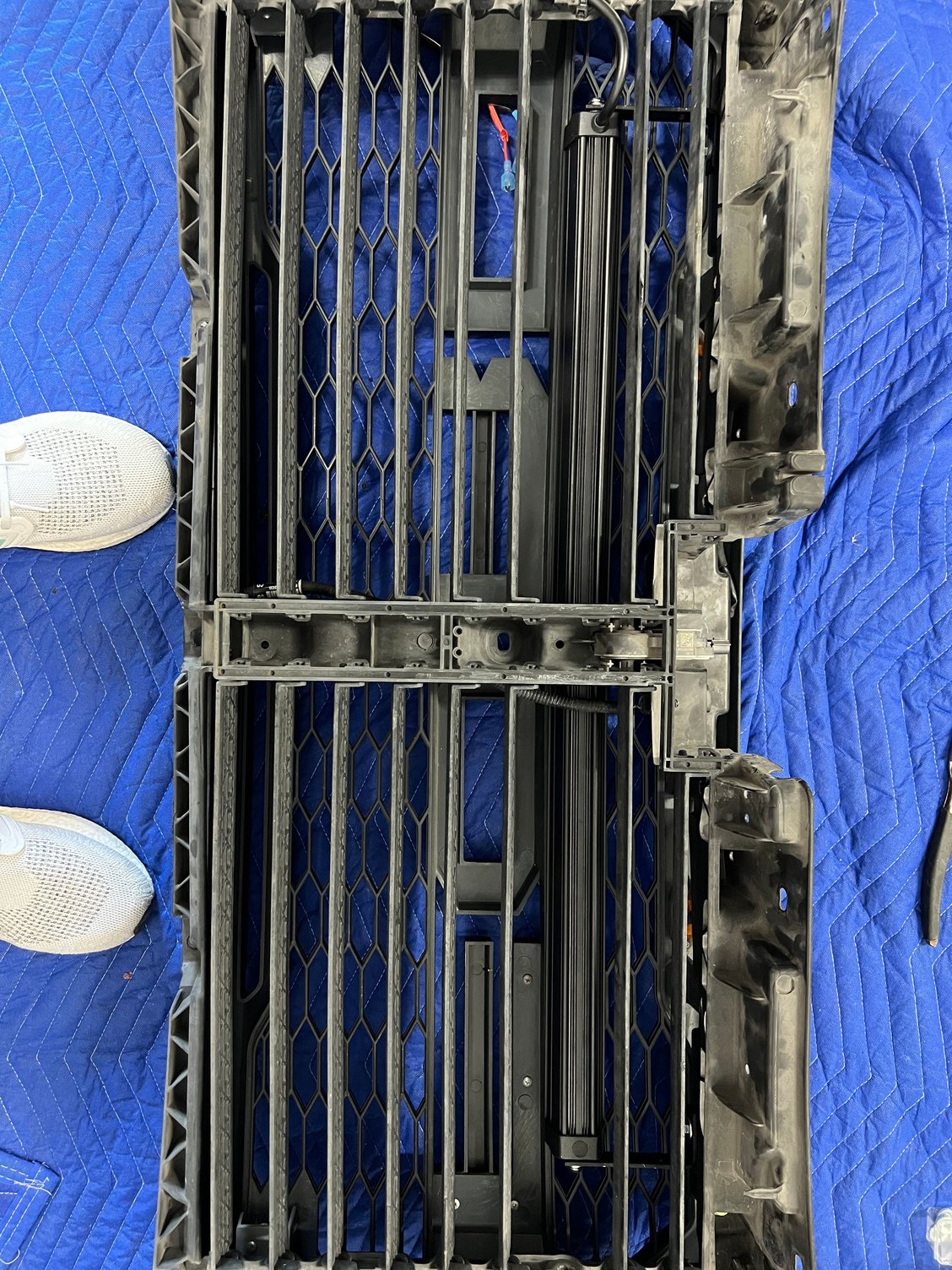 2020 F150 light bar behind grill - Ford F150 Forum - Community of Ford ...