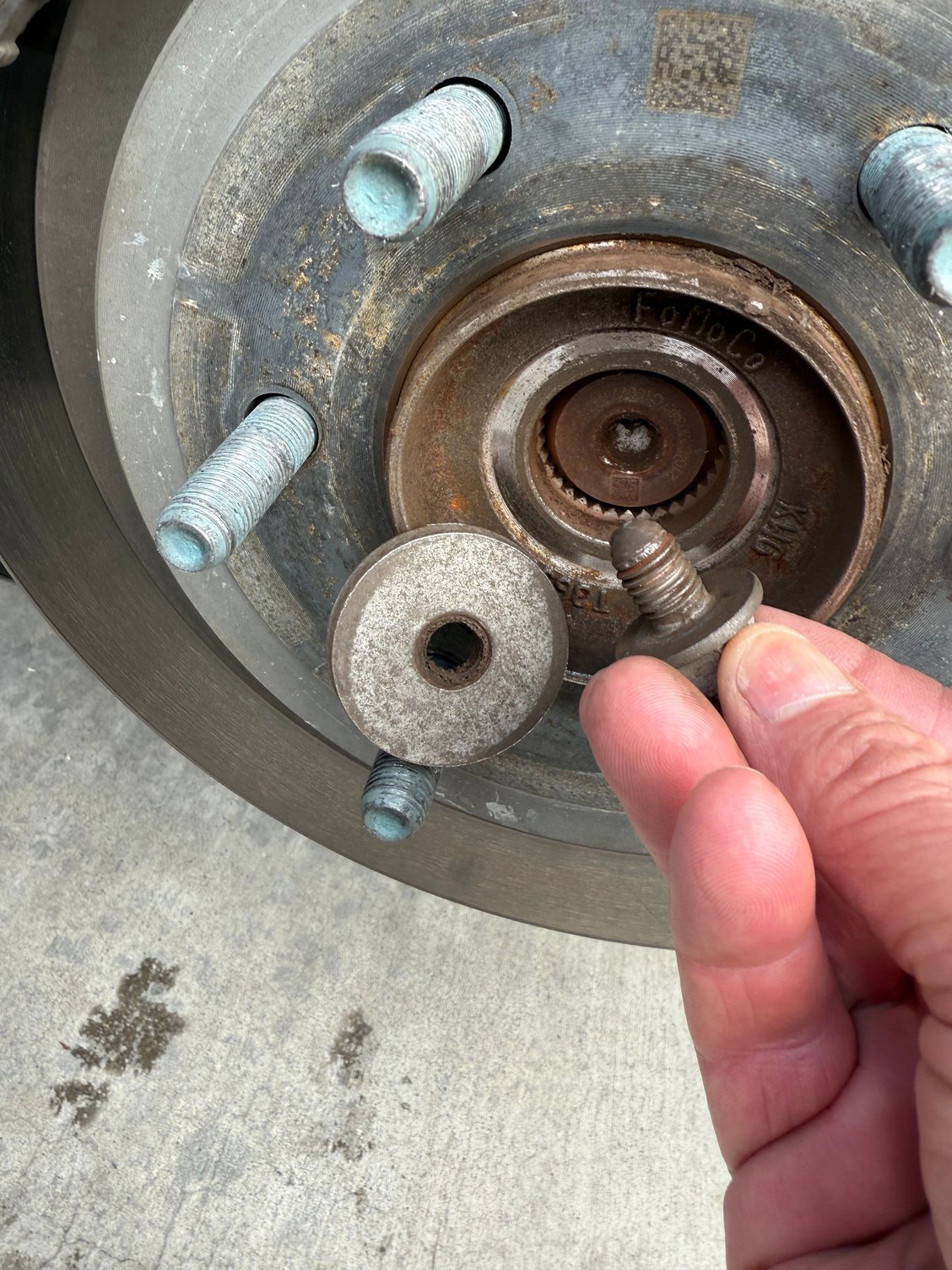 2021 Powerboost Rear Rotor/Axle Bolt Sheared - Page 218 - Ford F150 ...