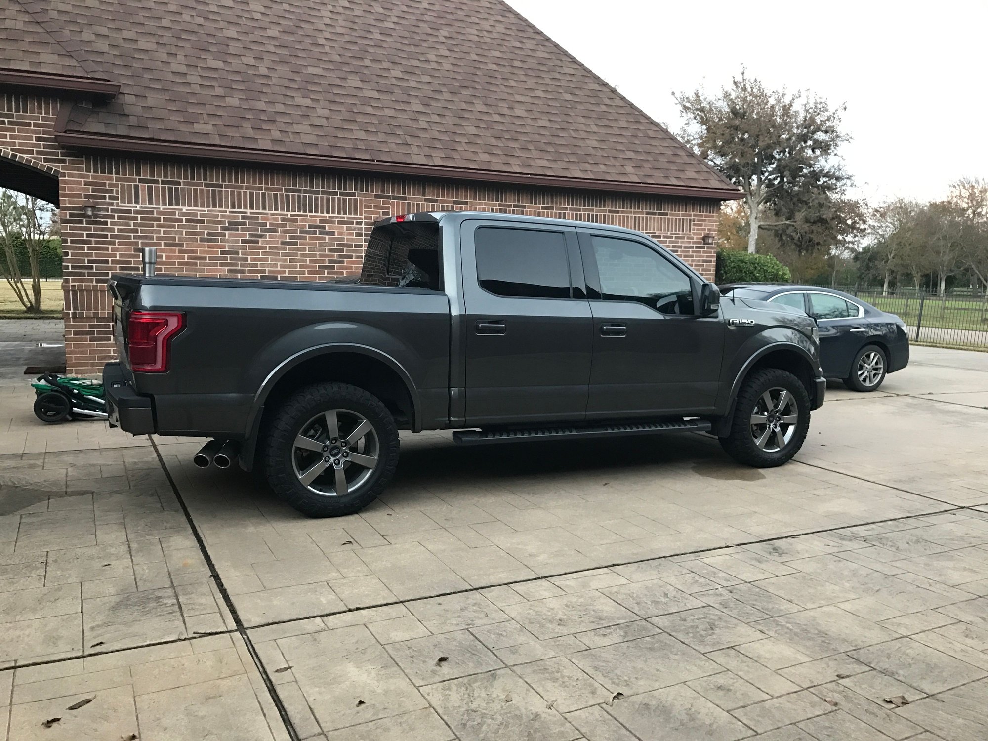 Anyone have a 2wd with level? (post pics) - Ford F150 Forum - Community ...