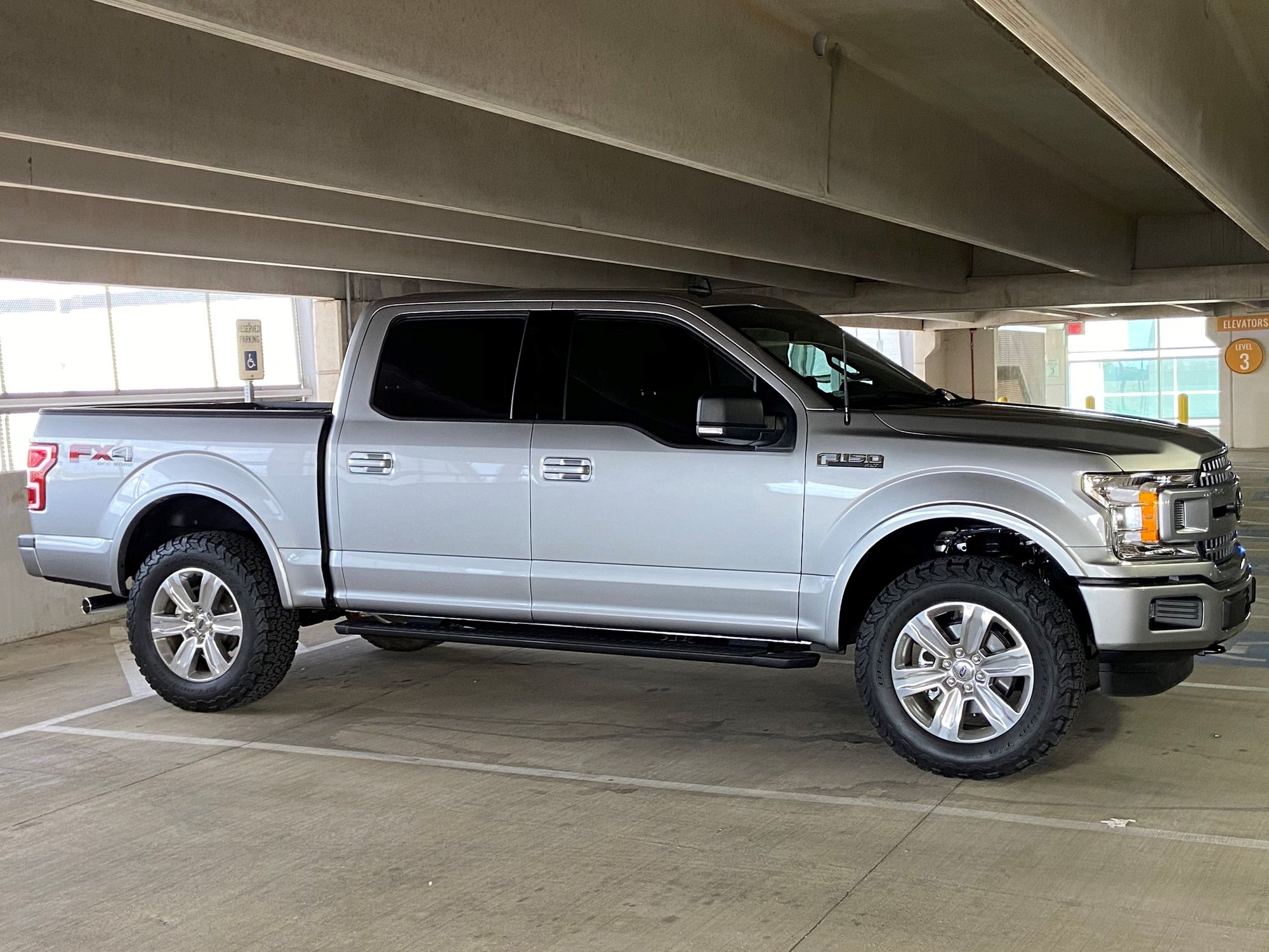 Show me your Leveled trucks with OEM rims! - Page 267 - Ford F150 Forum ...