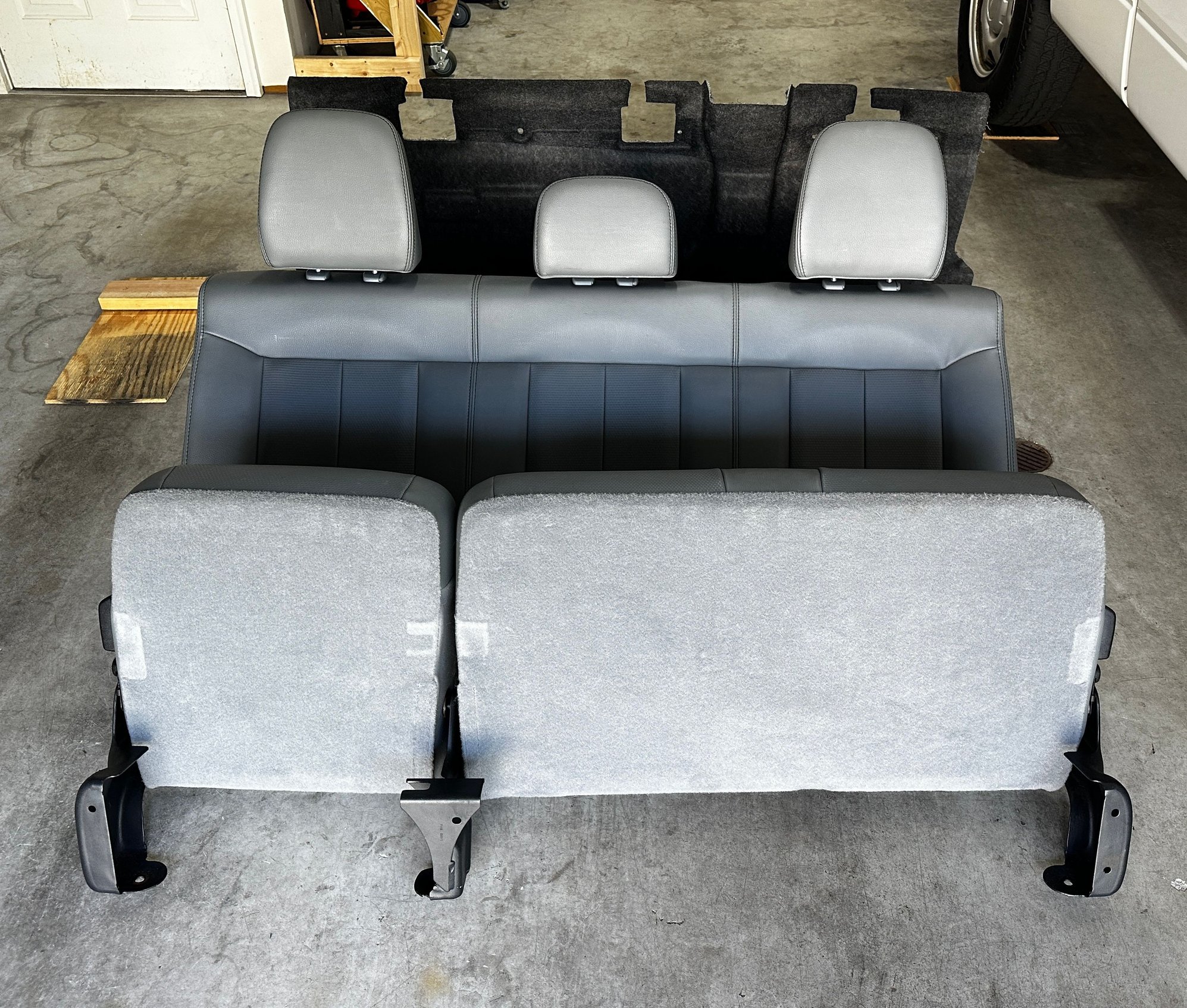 Southeast 09-14 F150 SuperCab Rear Seat complete - Ford F150 Forum ...