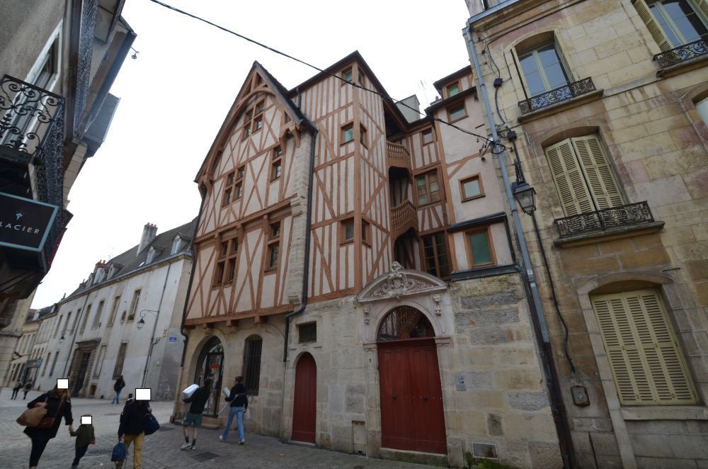 Endless jet set and glamour - or just a few fill-ins? - Page 7 ...