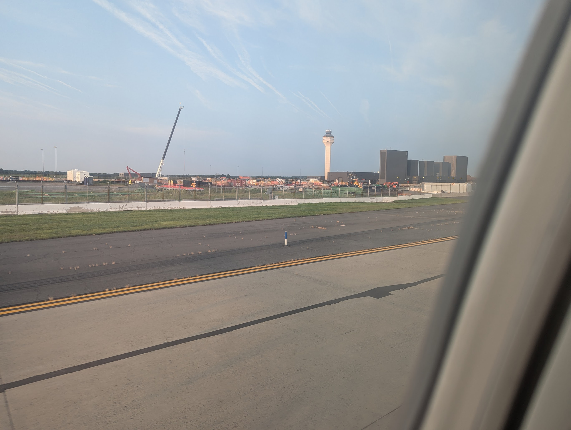 Plans to rebuild the UA concourse (C and D gates & UX terminal) at IAD ...