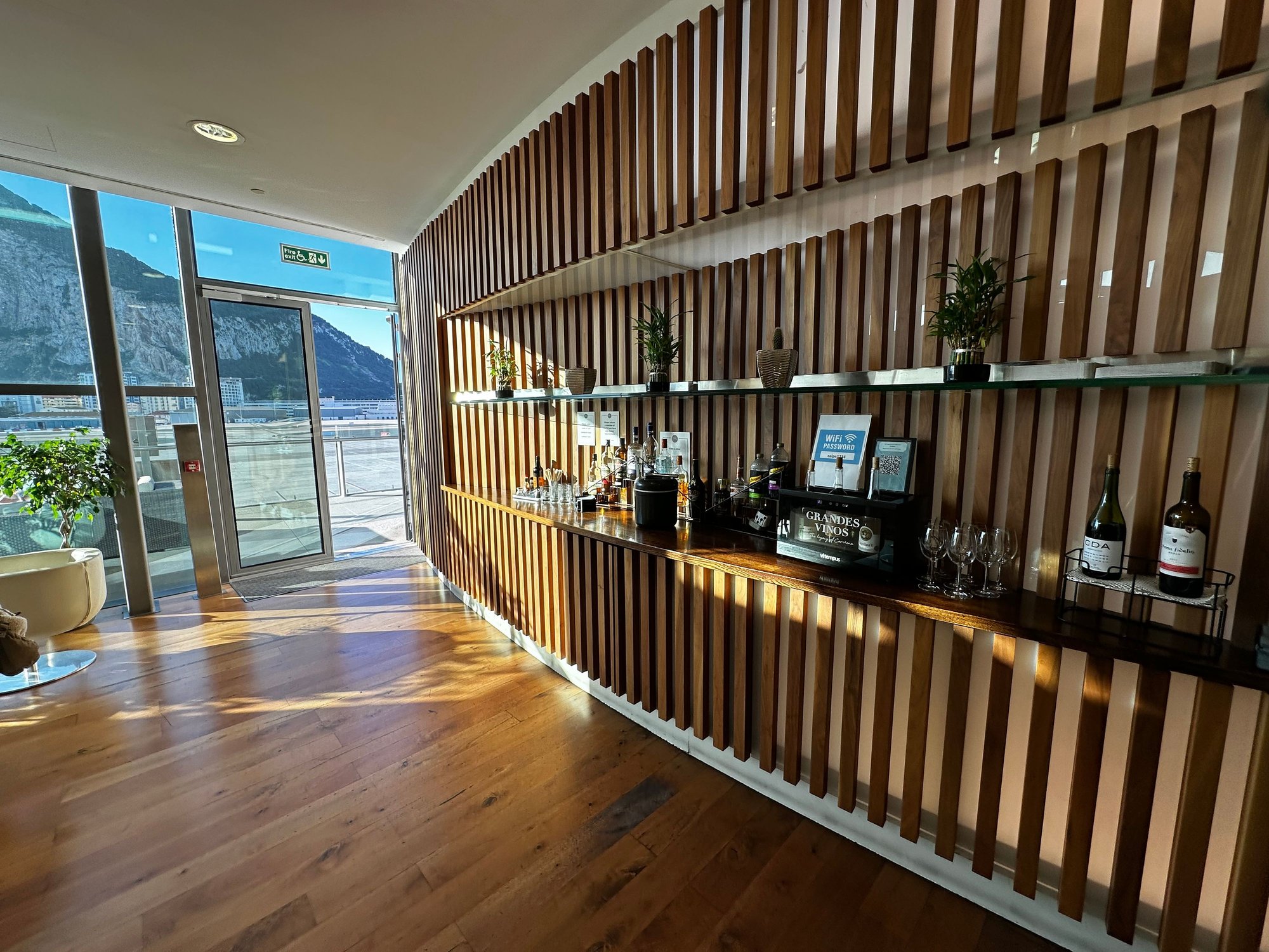 Monkeying around in Gibraltar - Page 6 - FlyerTalk Forums