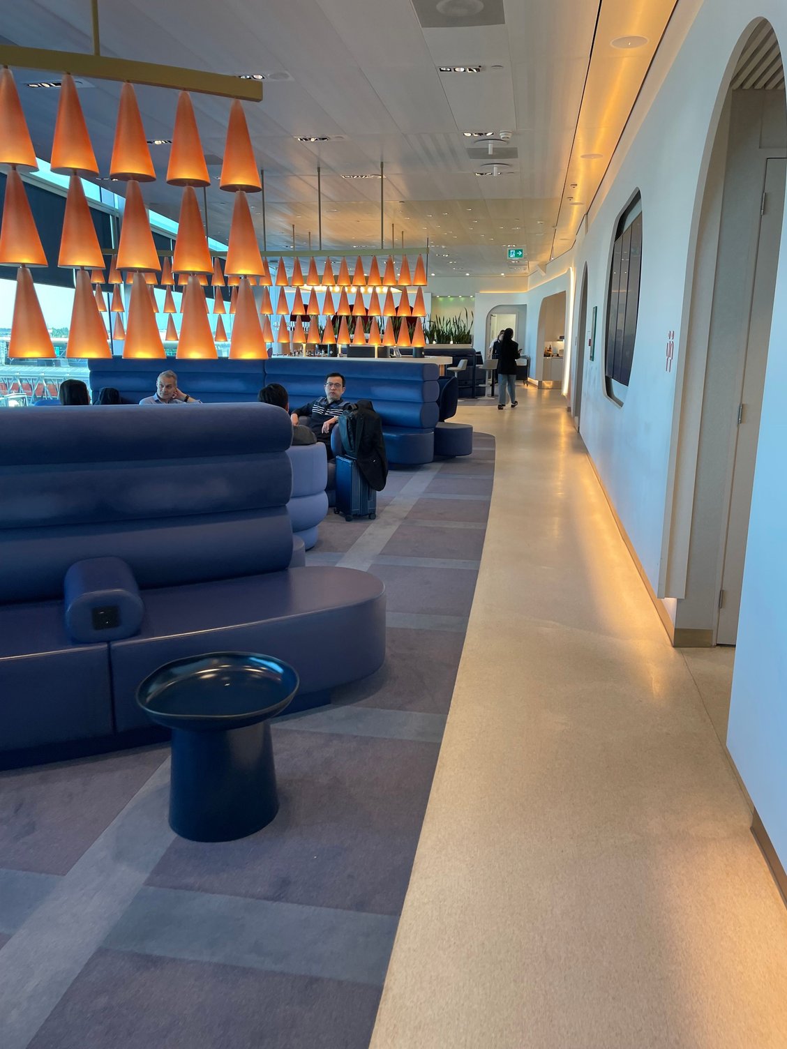Now open: Amsterdam Schiphol's new oneworld lounge - Page 11 - FlyerTalk Forums