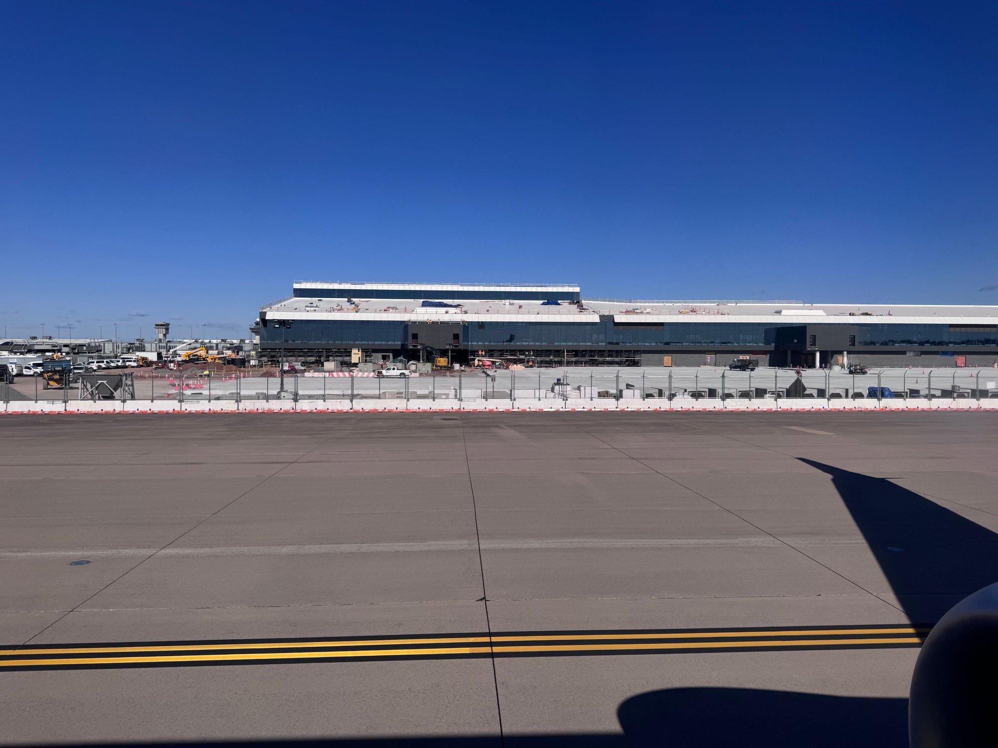 Plans to rebuild the UA concourse (C and D gates & UX terminal) at IAD ...