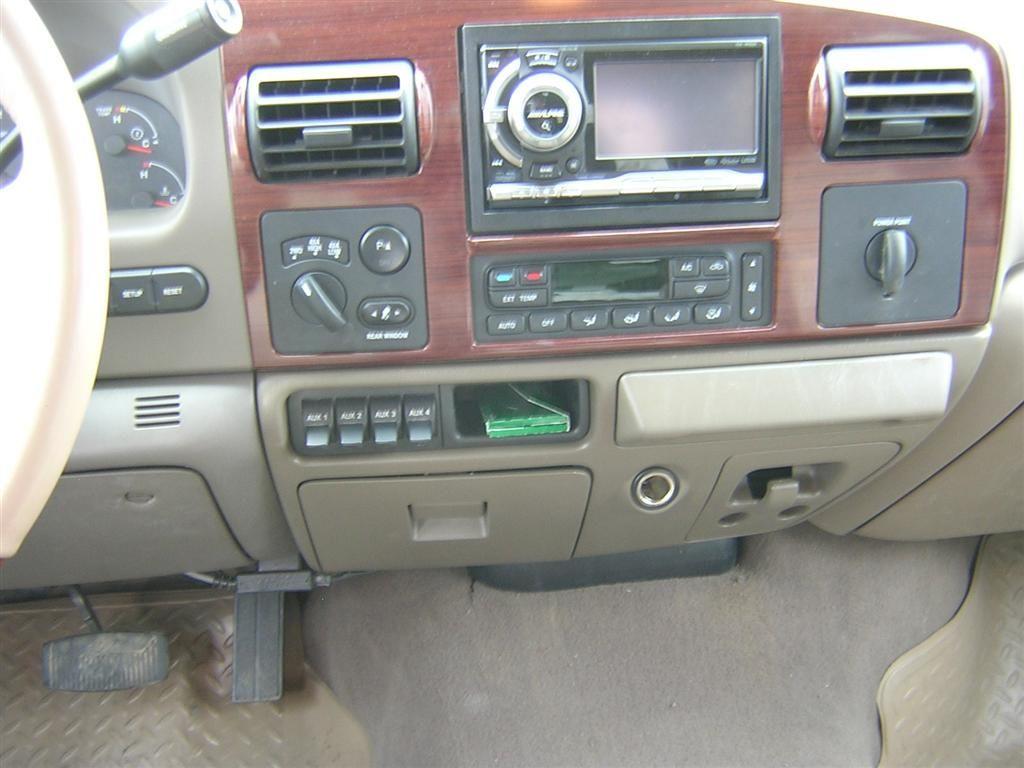 Installed '05-'07 Lariat Woodgrain Dash Panel & Navigator wheel in my ...