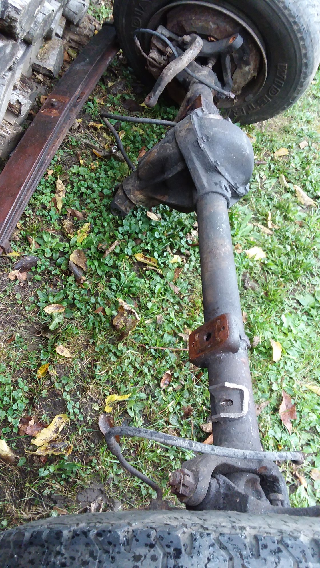 Good working 3/4-ton 8-lug open-knuckle Dana 44HD Front Axle with 4.10 ...