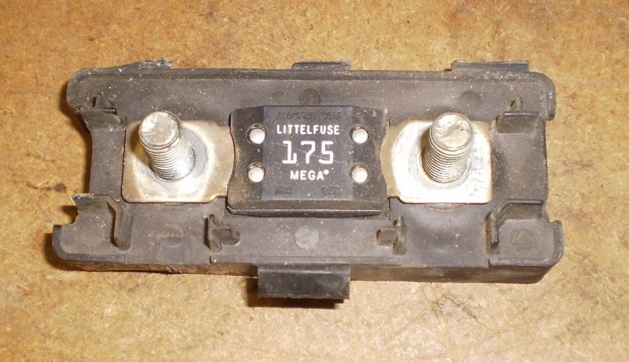 175 amp Littelfuse mounting position question - Ford Truck Enthusiasts ...