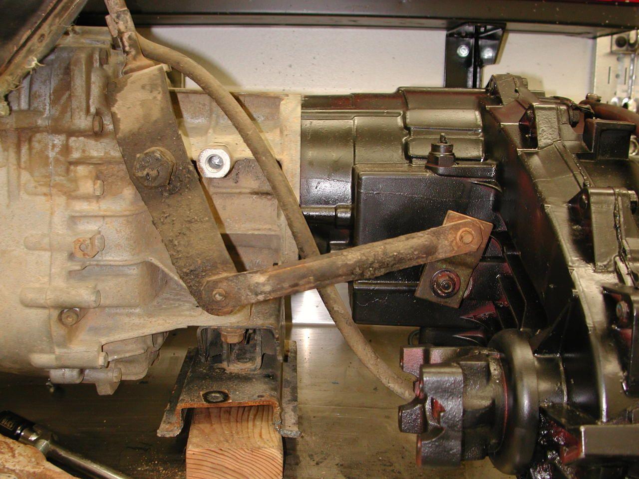 Transfer case hi lo question - Ford Truck Enthusiasts Forums