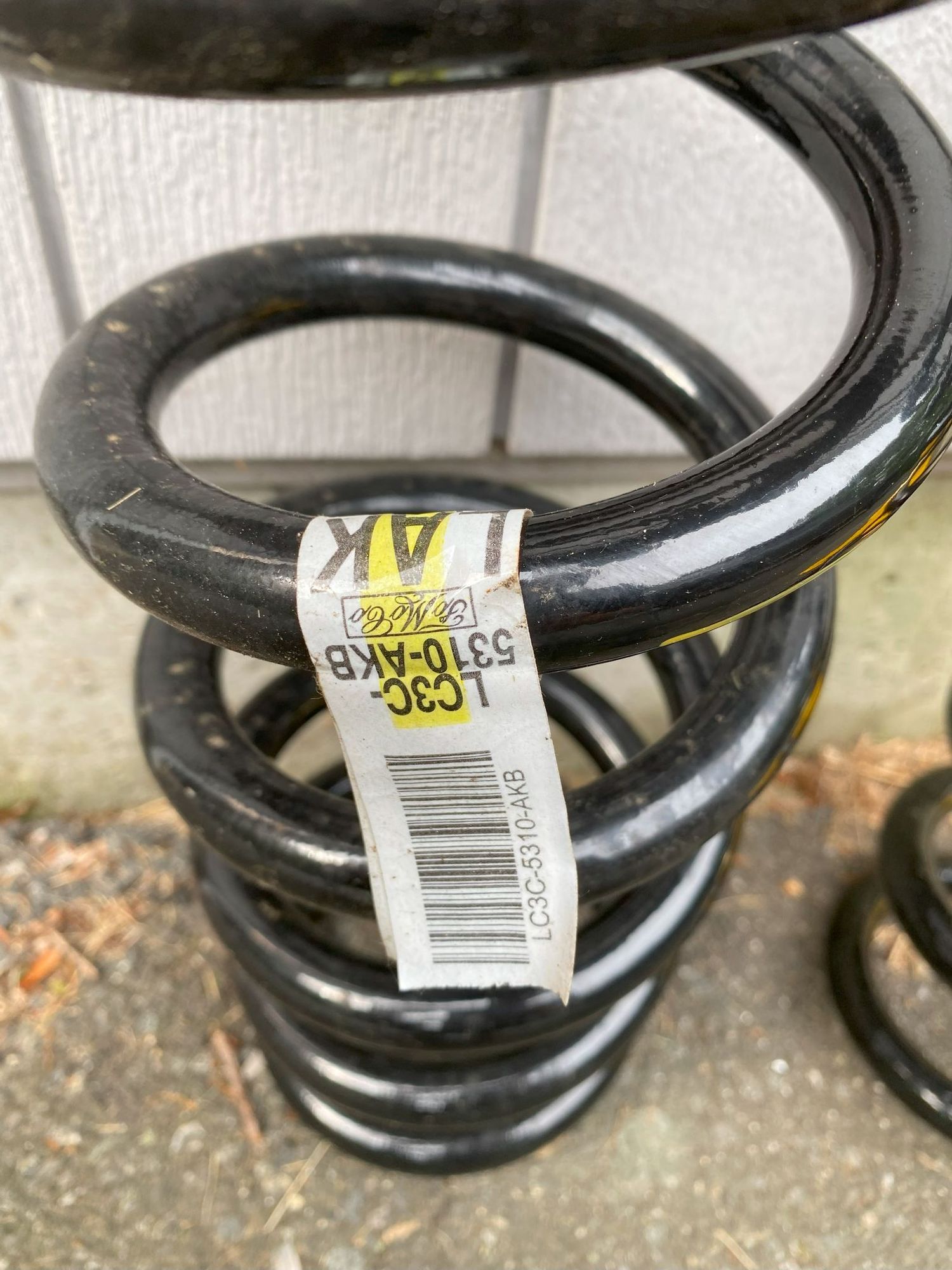 F250/350 Front Springs - 5990/Snow Plow Springs - Ford Truck ...