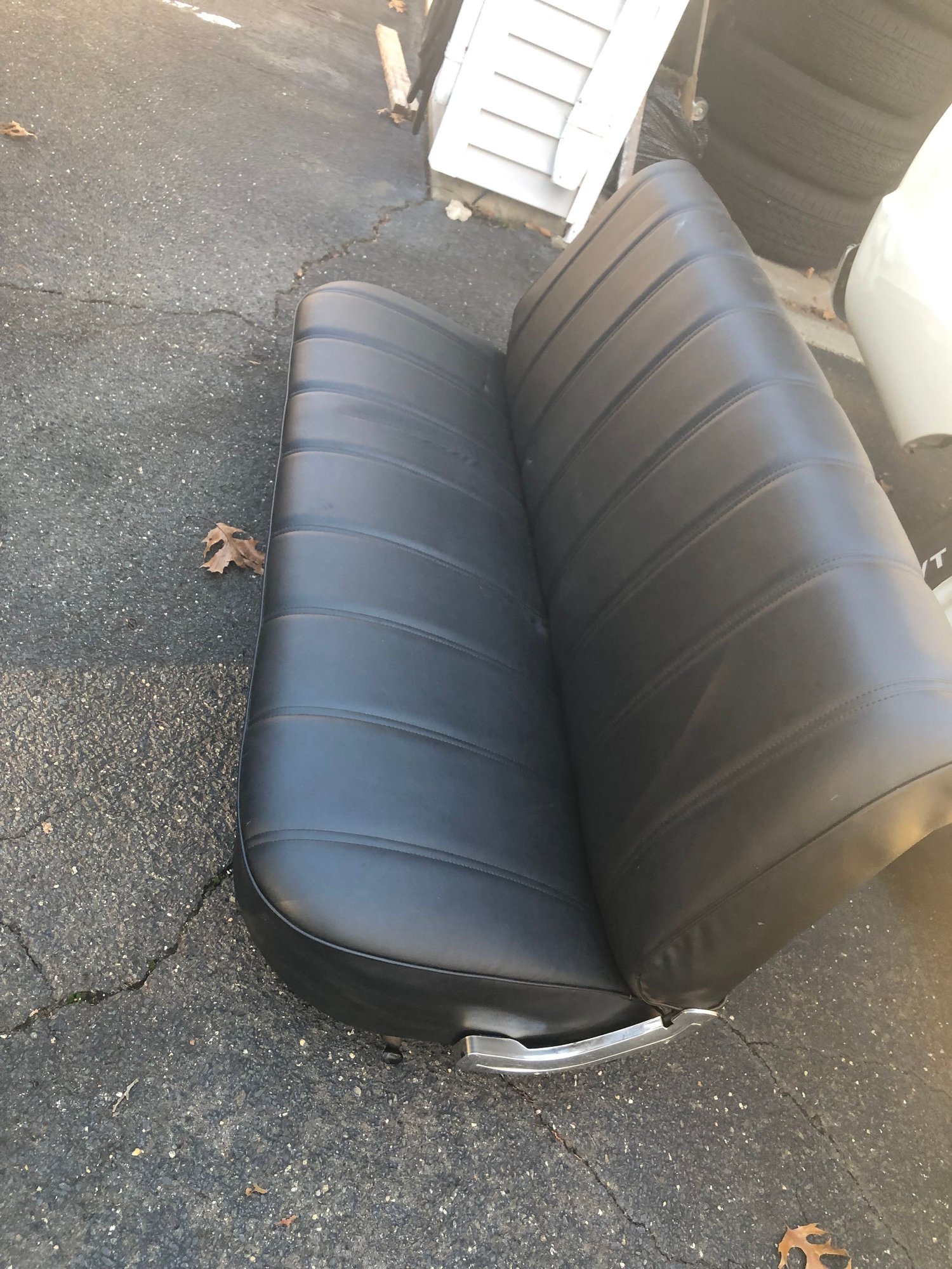 66 F100 bench seat $500.00 - Ford Truck Enthusiasts Forums