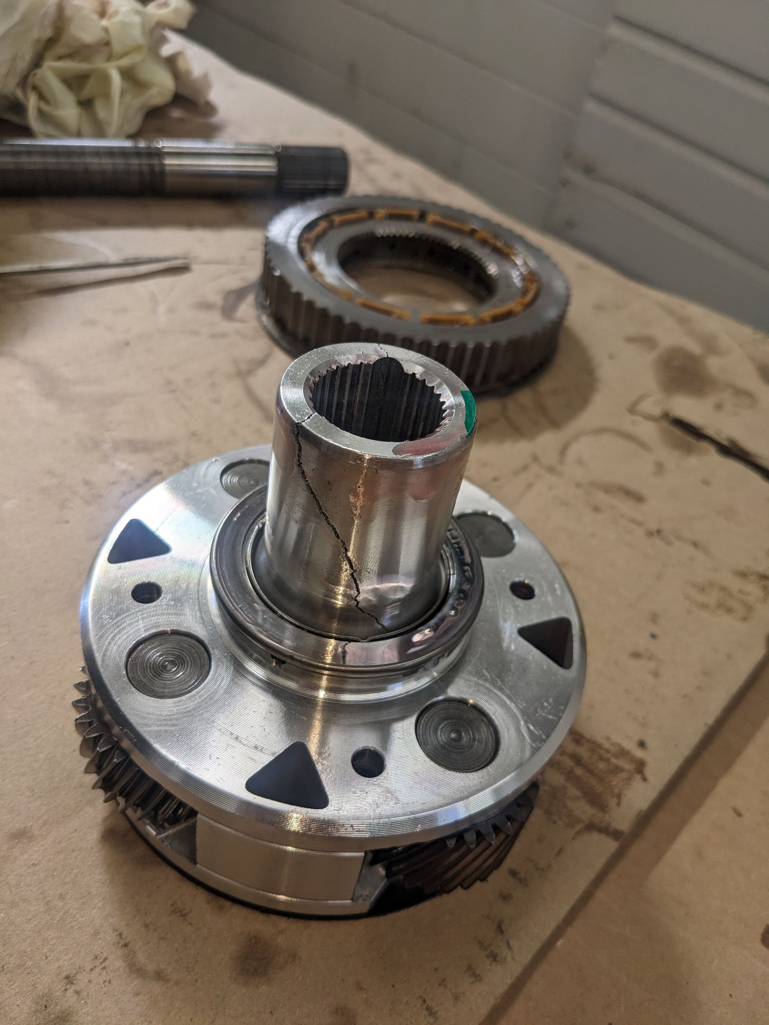 E40D Transmission won't go backwards or forwards - overdrive planetary ...