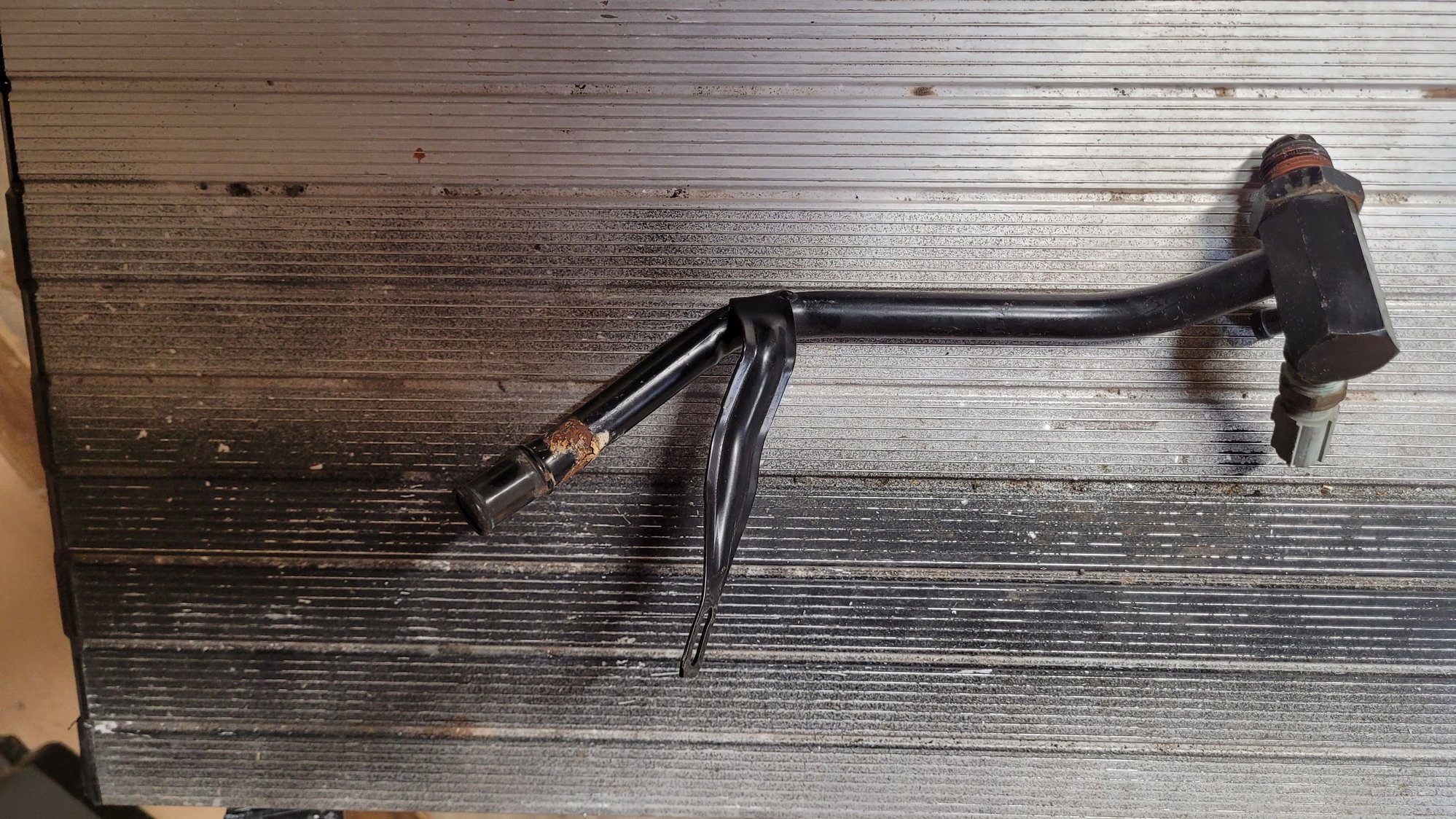 Looking for 351w/5.8 HVAC heater pipe - Ford Truck Enthusiasts Forums