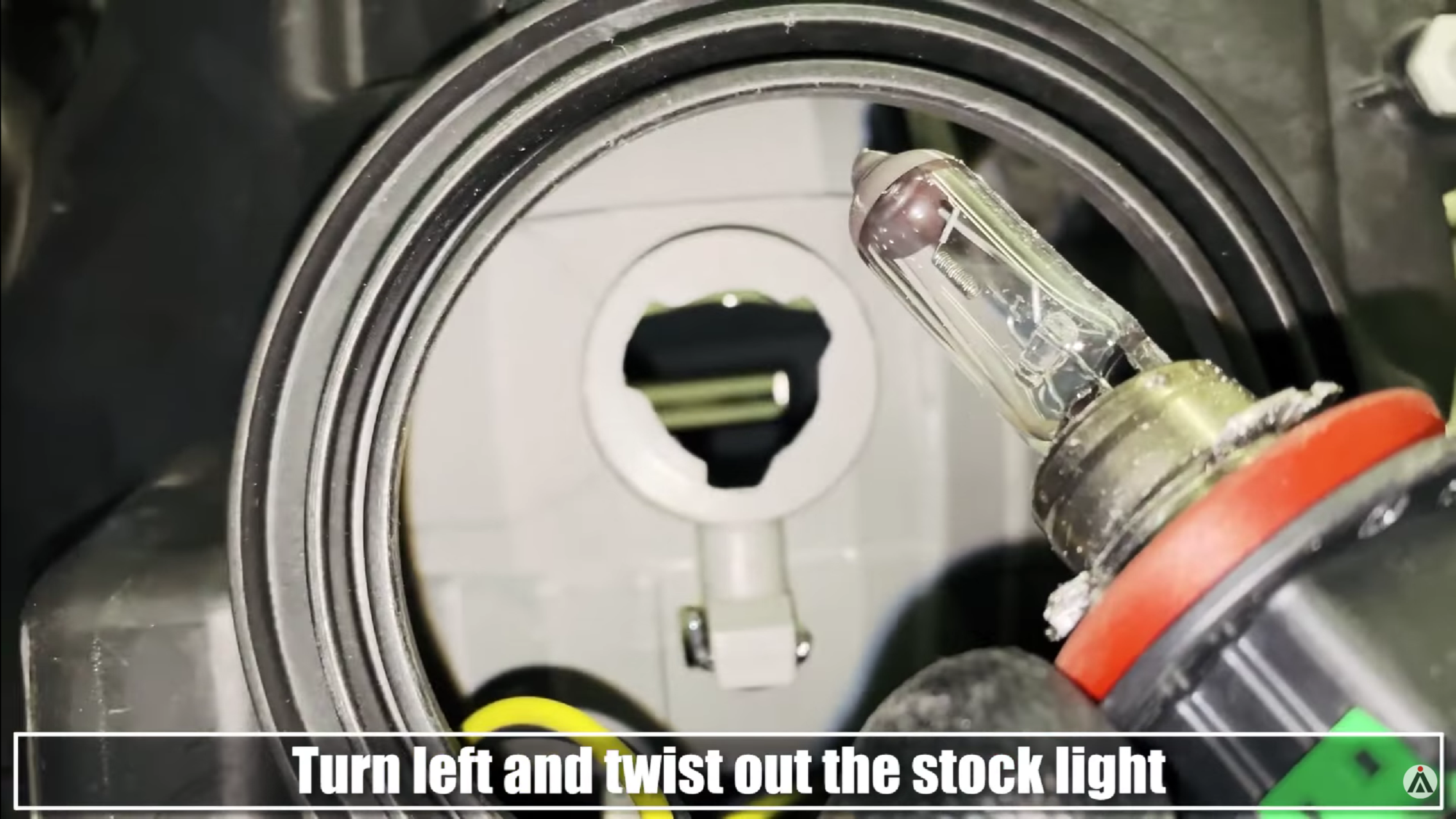 Ford Escape 2019 How to Replace Headlight Low Beam with H11 LED Bulbs ...